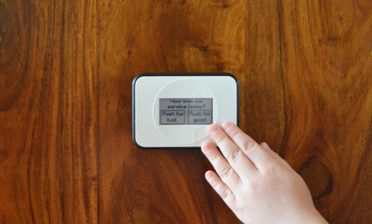 Power-efficiency of e-paper displays proves invaluable in service ... Power-efficiency of e-paper displays proves invaluable in service ...